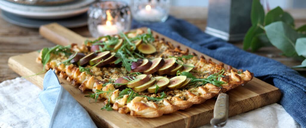 Pizza med grönmögelost och fikon - Kockens